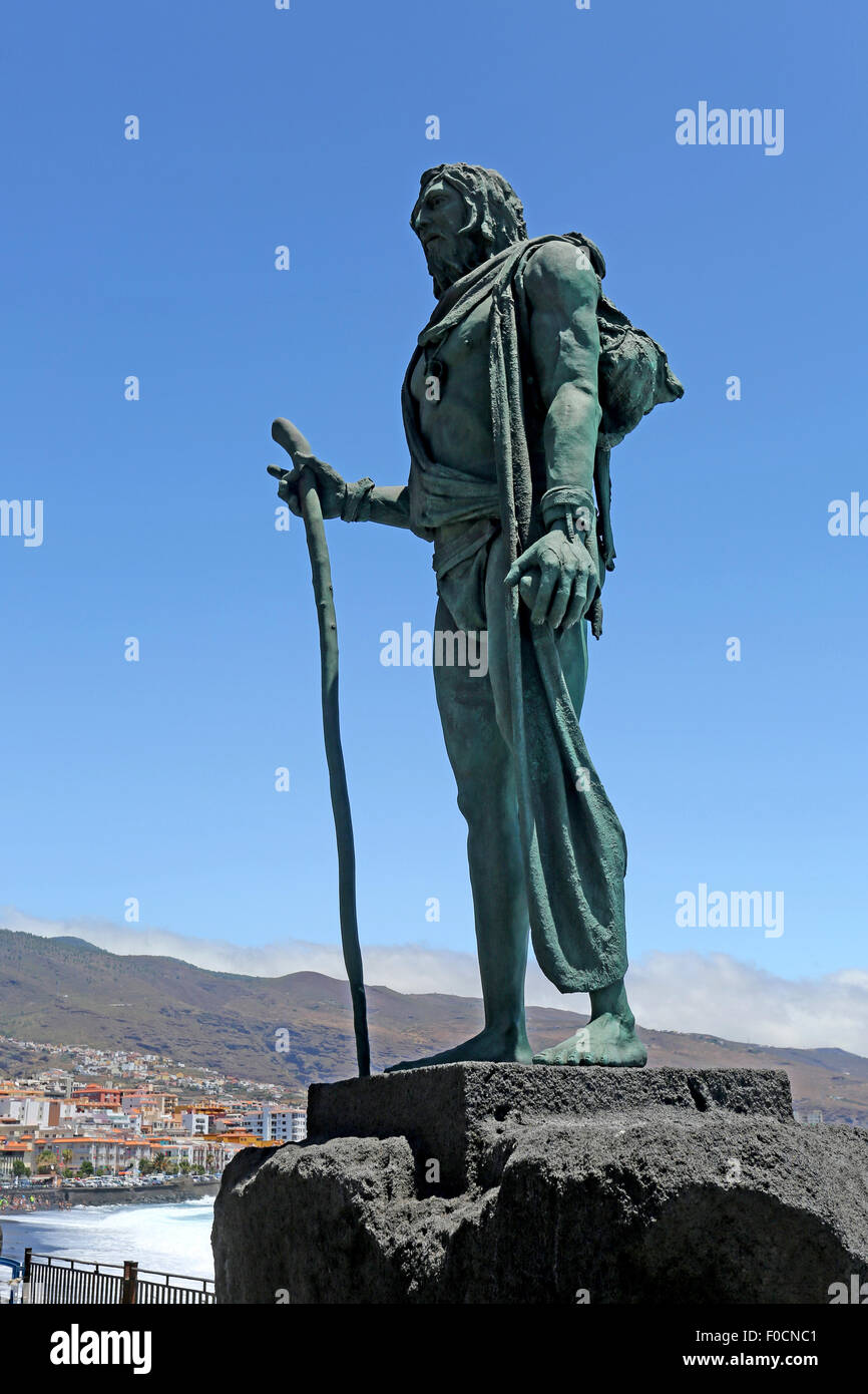 Statues guanche kings candelaria tenerife hi-res stock photography and ...