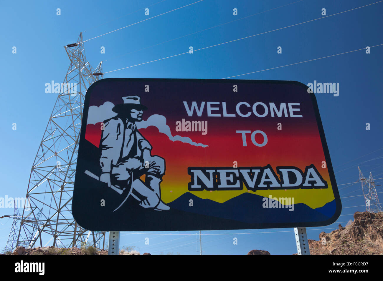 WELCOME TO NEVADA SIGN ARIZONA NEVADA BORDER USA Stock Photo - Alamy