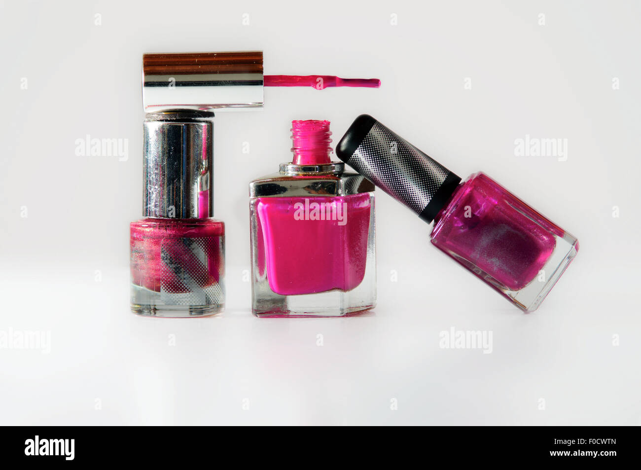 nail polish, cosmetics for men, beauty of the body, tricks woman ...