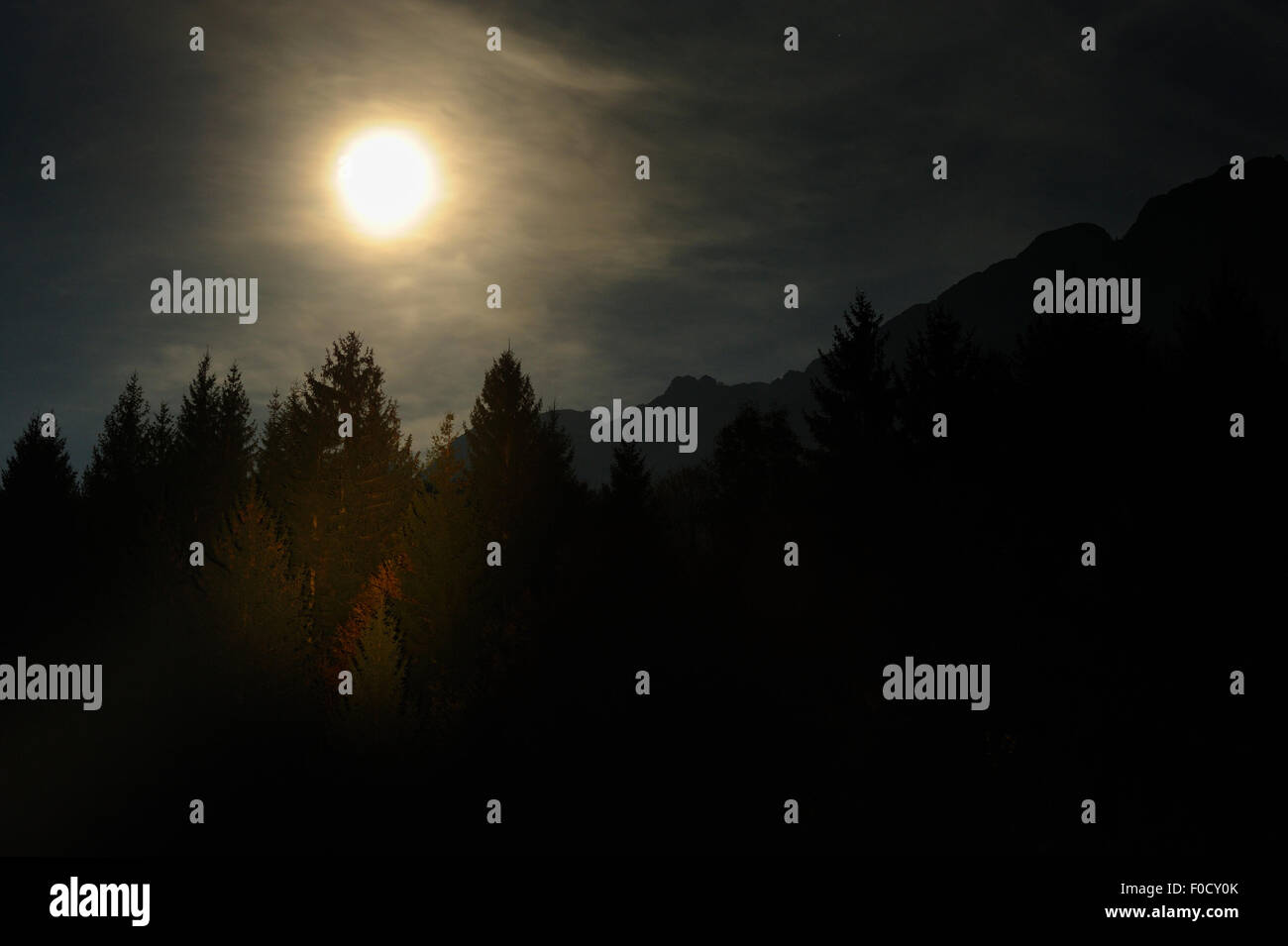 Full moon over the mountains, Piatra Craiului National Park ...