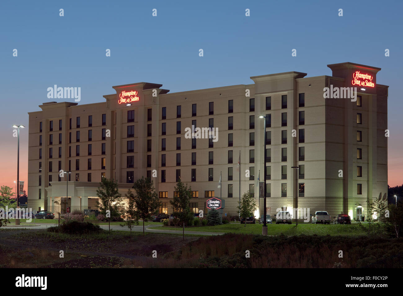 Hampton Inn High Resolution Stock Photography and Images - Alamy