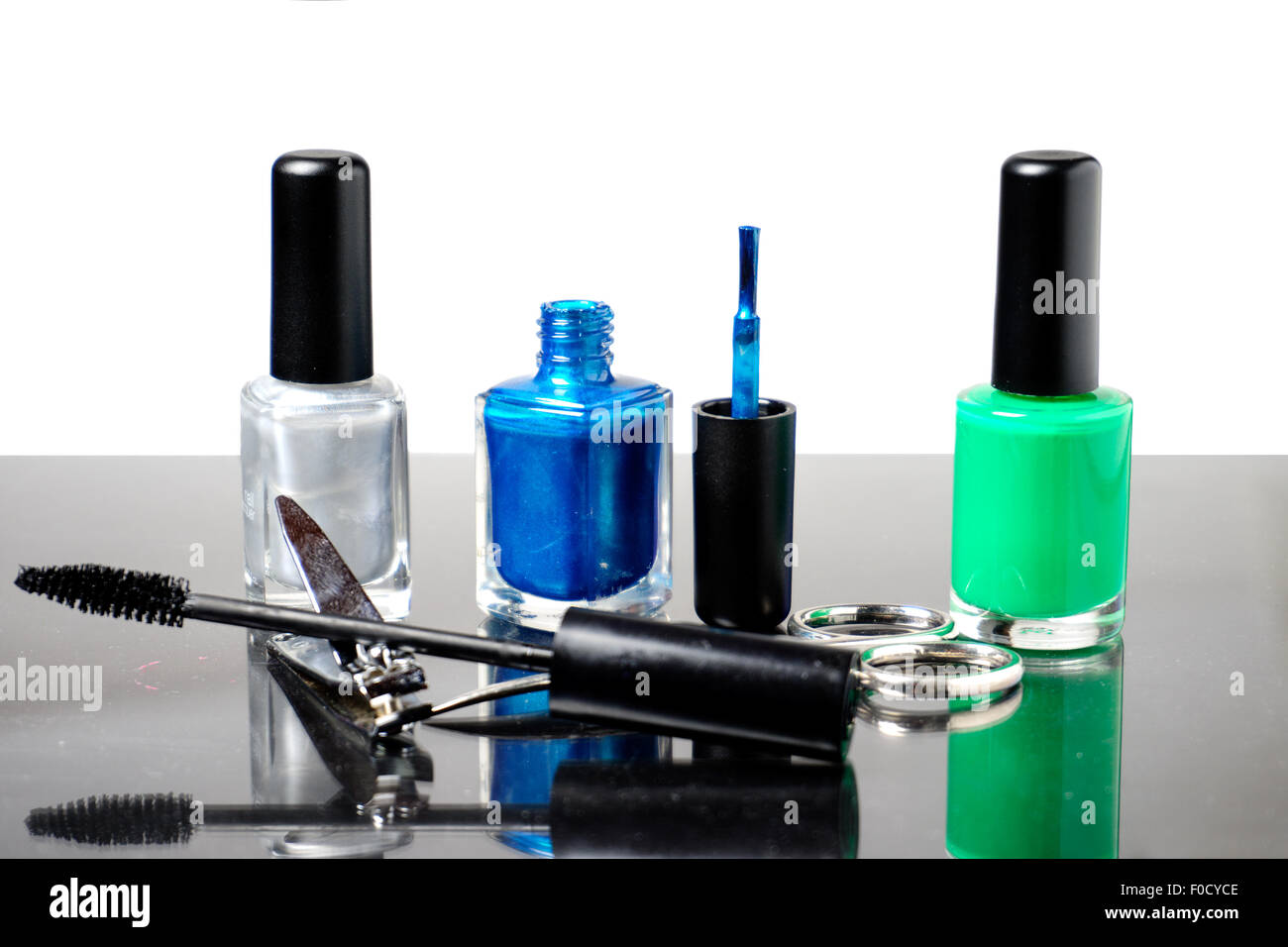 nail polish, cosmetics for men, beauty of the body, tricks woman ...