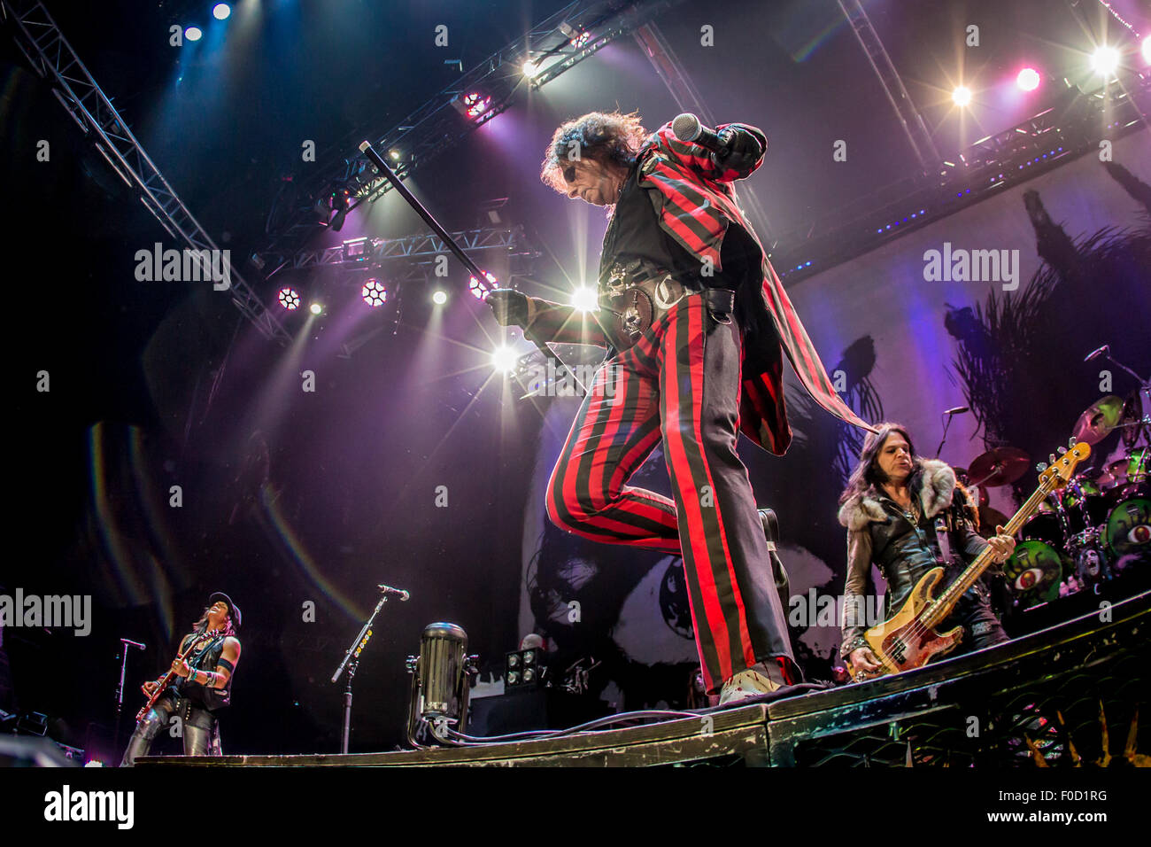 Alice in the palace hi-res stock photography and images - Alamy