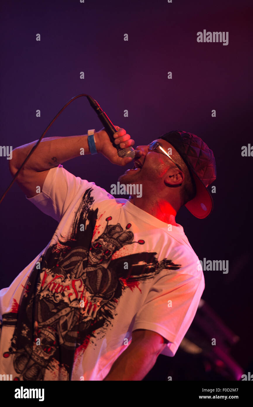 Alfa singer hi-res stock photography and images - Alamy