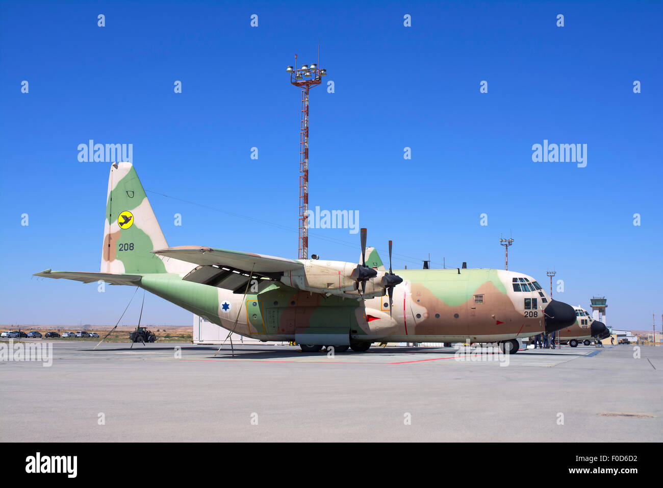 Hercules aircraft cargo ramp High Resolution Stock Photography and ...