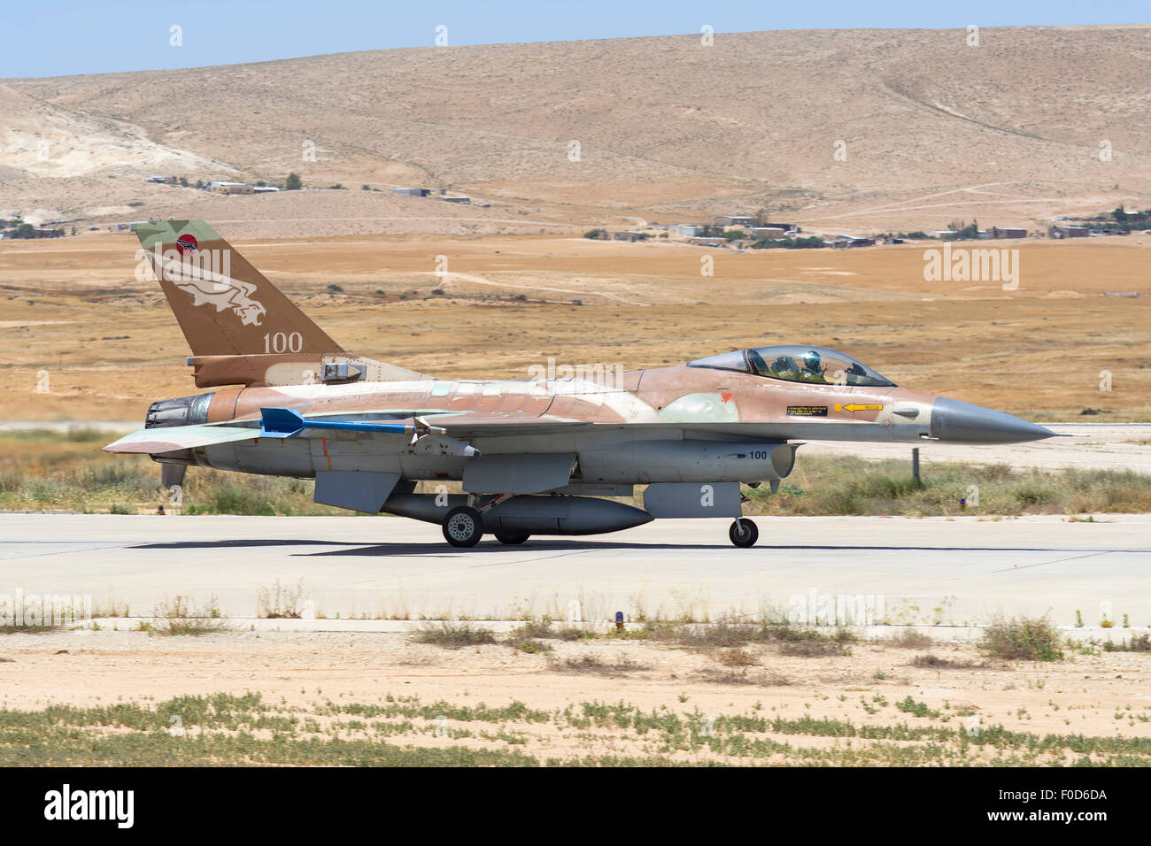 An Israeli Air Force F-16A/B Netz of the 116th Defenders of the South ...