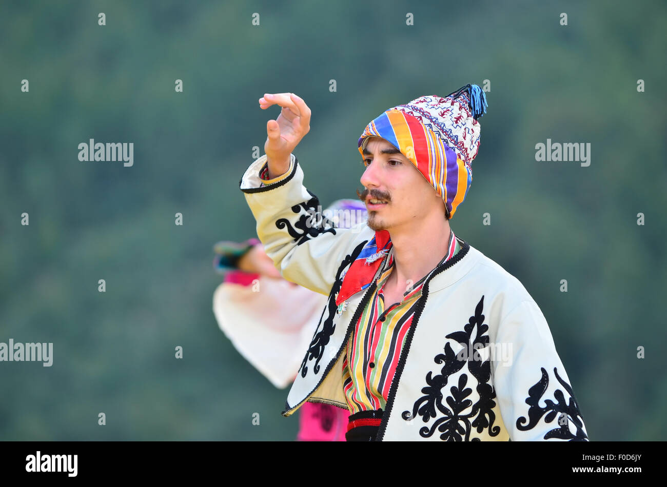 Turkish dancers from Bozdaglar in the CIME mountain culture Festival ...