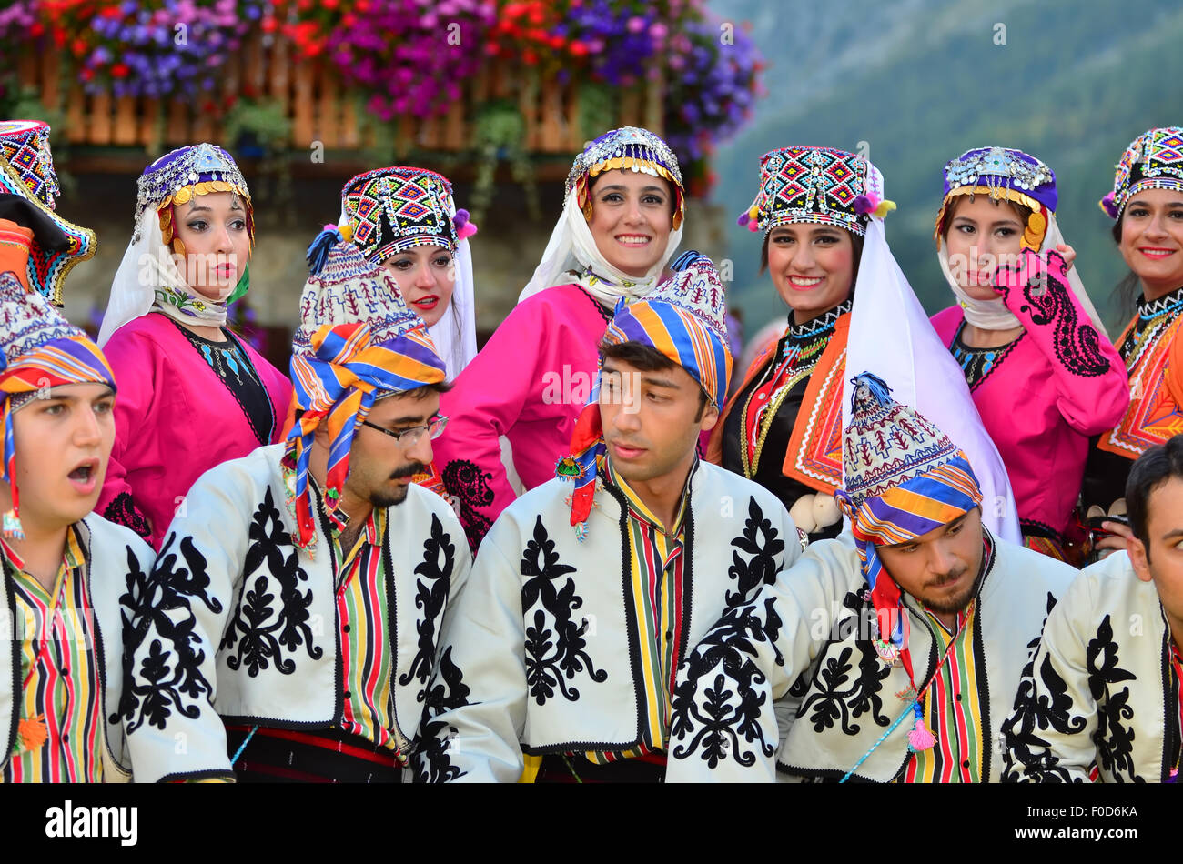 Turkish dancers from Bozdaglar in the CIME mountain culture Festival ...