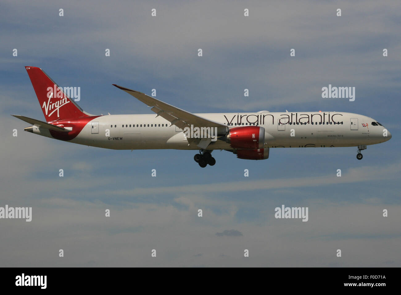 VIRGIN ATLANTIC 787 DREAMLINER Stock Photo - Alamy