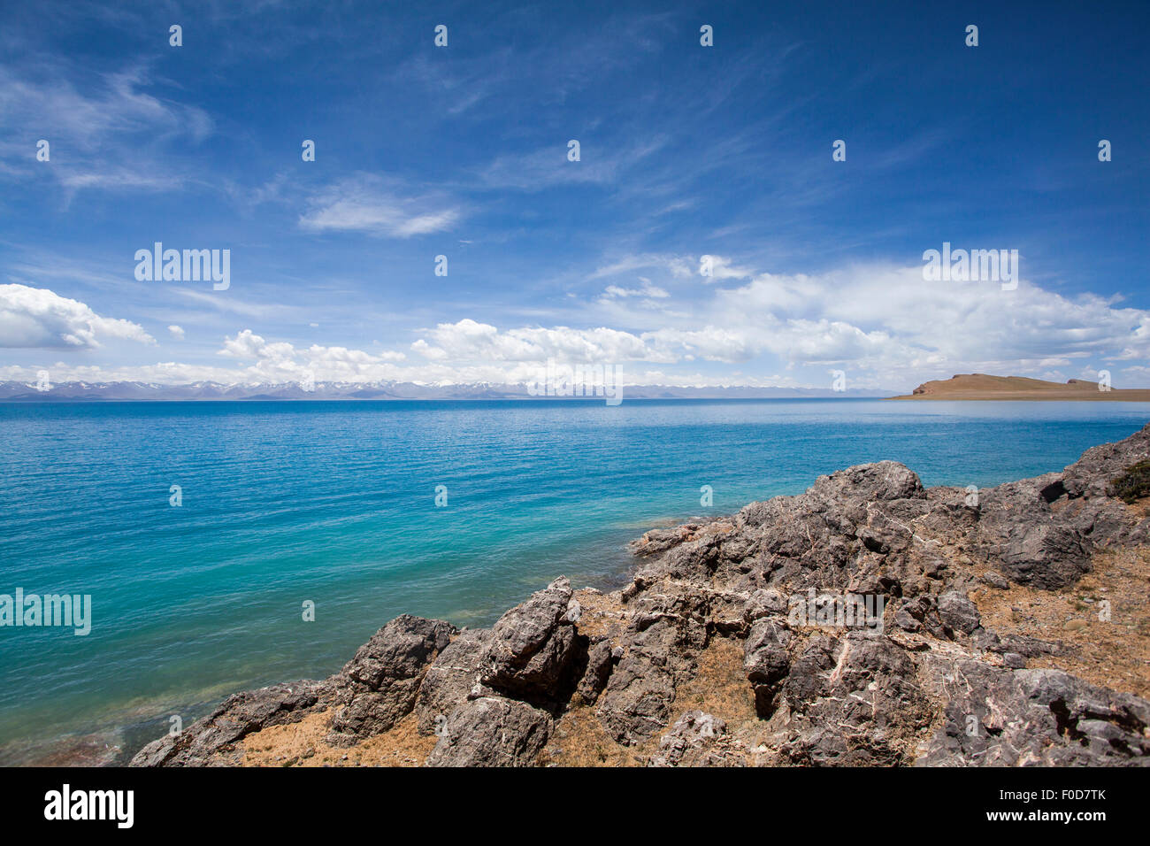 Namu lake hi-res stock photography and images - Alamy