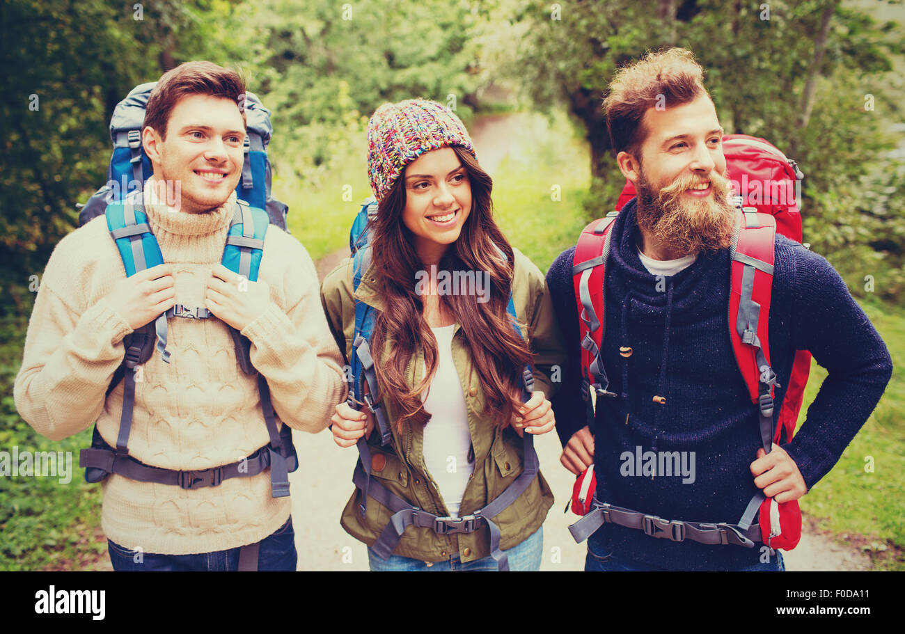 Group smiling friends backpacks hi-res stock photography and images - Alamy