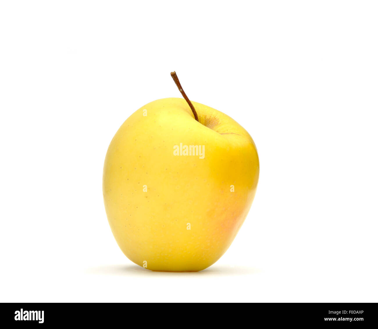 Shiny yellow delicious apple hi-res stock photography and images - Alamy