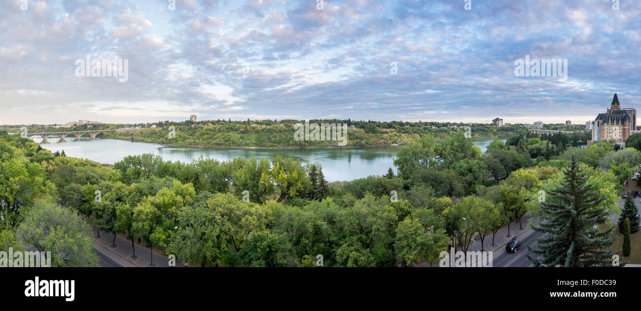 South saskatchewan river hi-res stock photography and images - Alamy