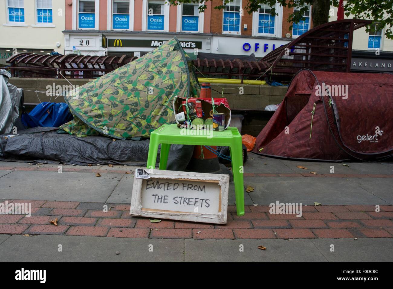 Manchester poverty hi-res stock photography and images - Alamy