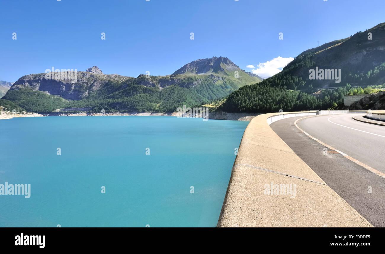 Hydroelectric dam water hi-res stock photography and images - Alamy