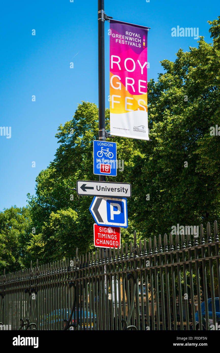 Multiple street signs uk hi-res stock photography and images - Alamy