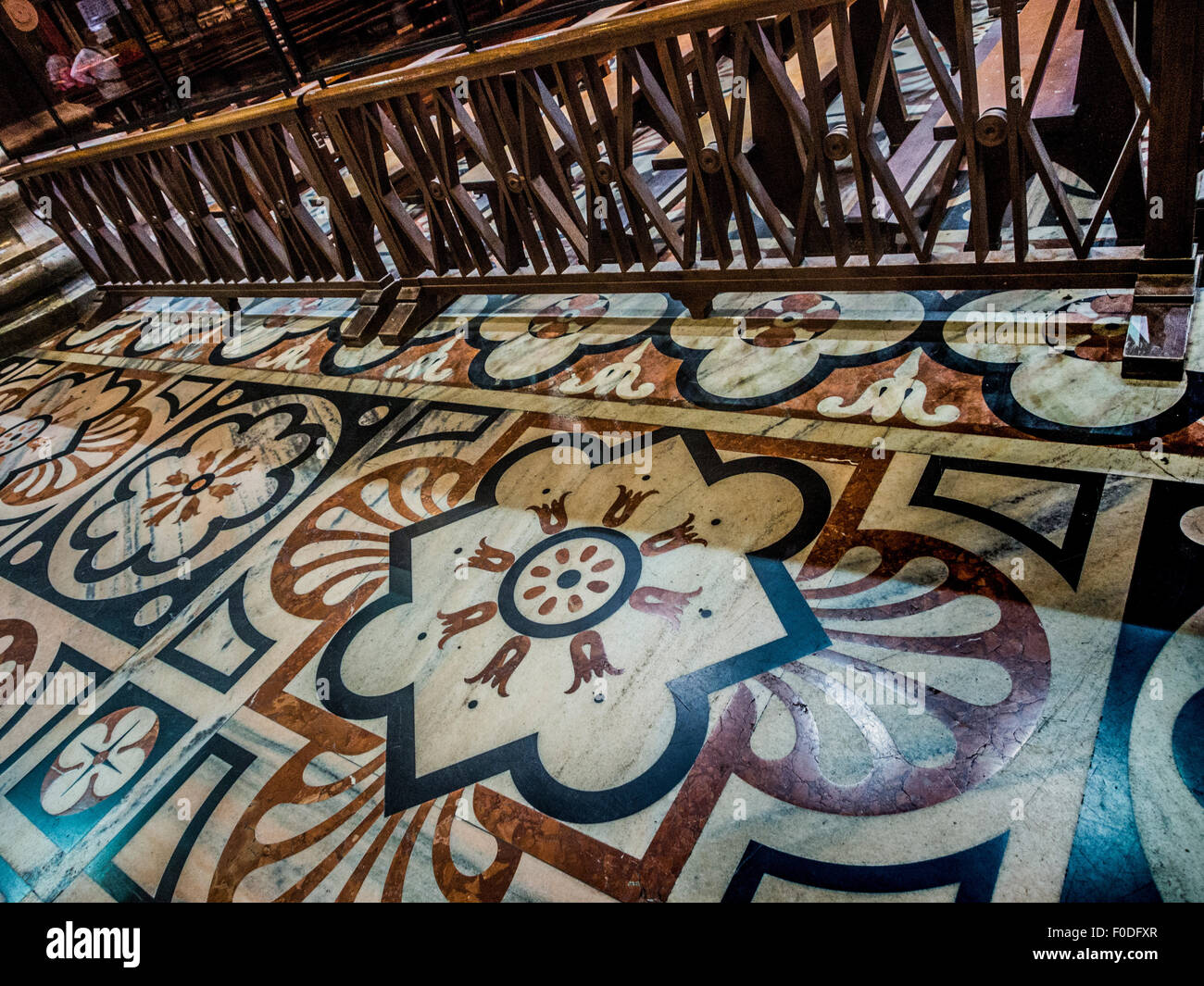 Altar Rails High Resolution Stock Photography and Images - Alamy