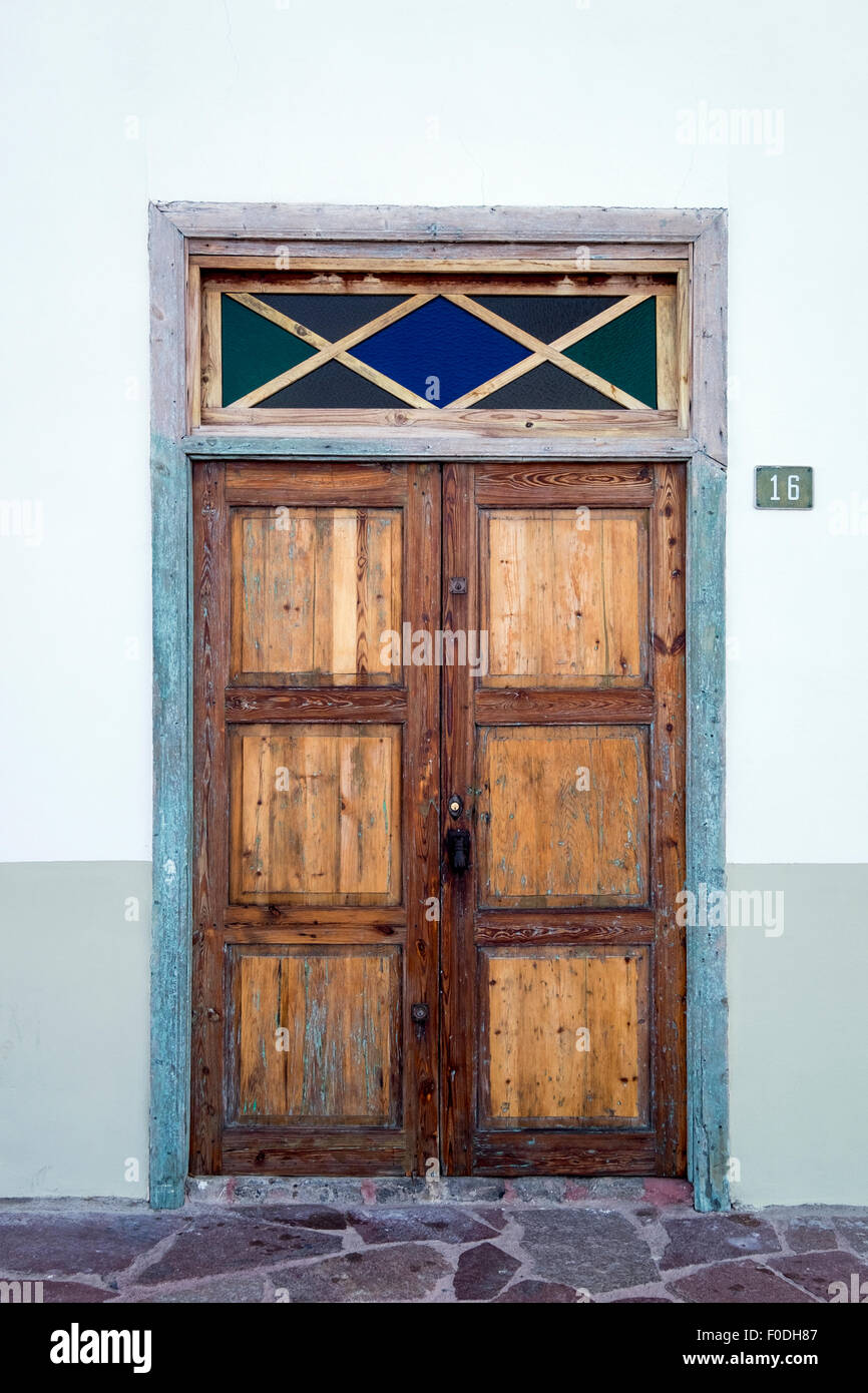 Spanish style door hi-res stock photography and images - Alamy