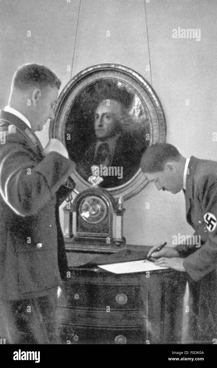 Sa chief of staff viktor lutze hi-res stock photography and images - Alamy