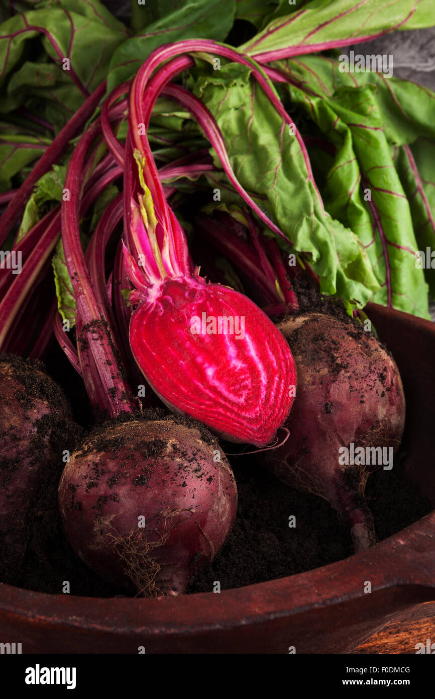 Beet root in wooden bowl. Seasonal vegetable harvest. Healthy eating ...