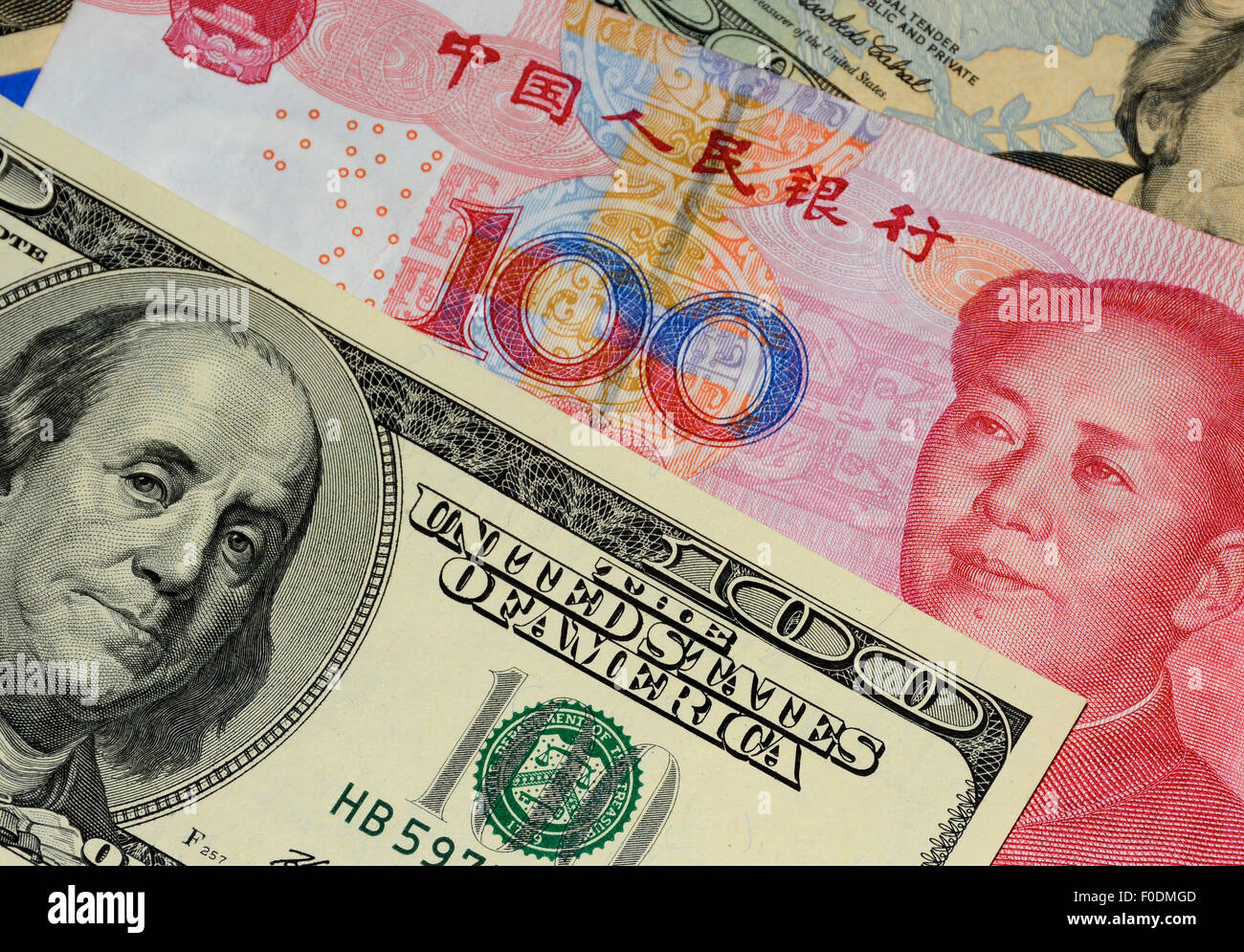 100 yuan notes hi-res stock photography and images - Alamy