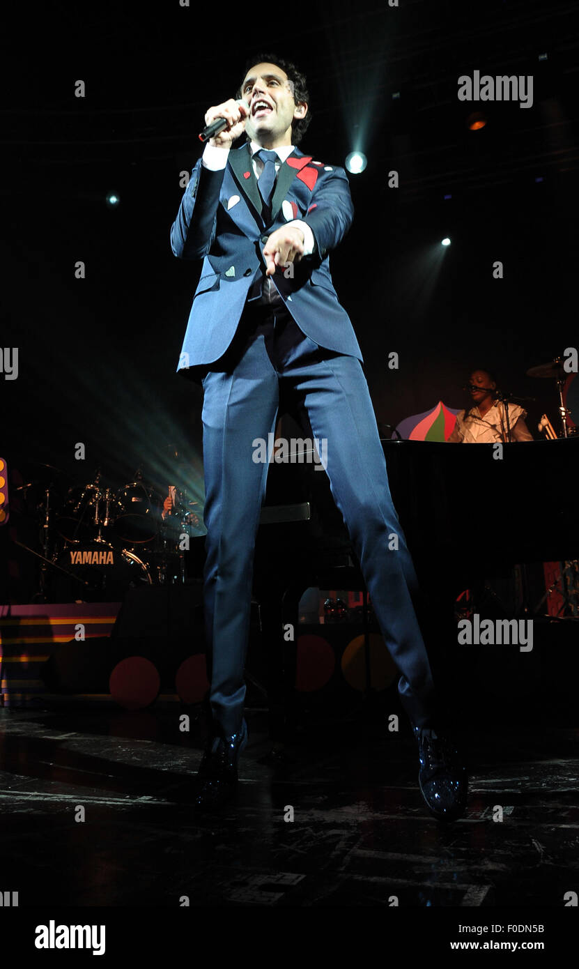 Mika performing live in Milan Featuring: Mika Where: Milan, Italy When ...