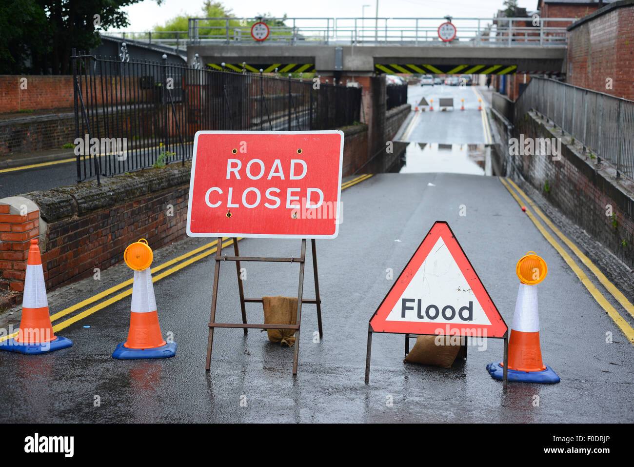 road closed and flooding warning sign at railway bridge selby yorkshire ...