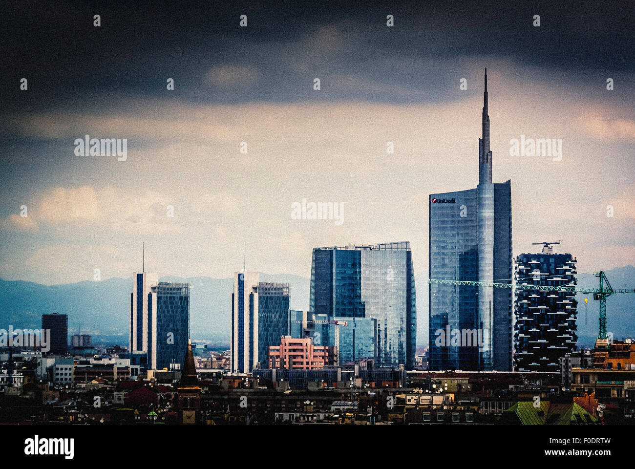 Milan skyline skyscrapers hi-res stock photography and images - Alamy