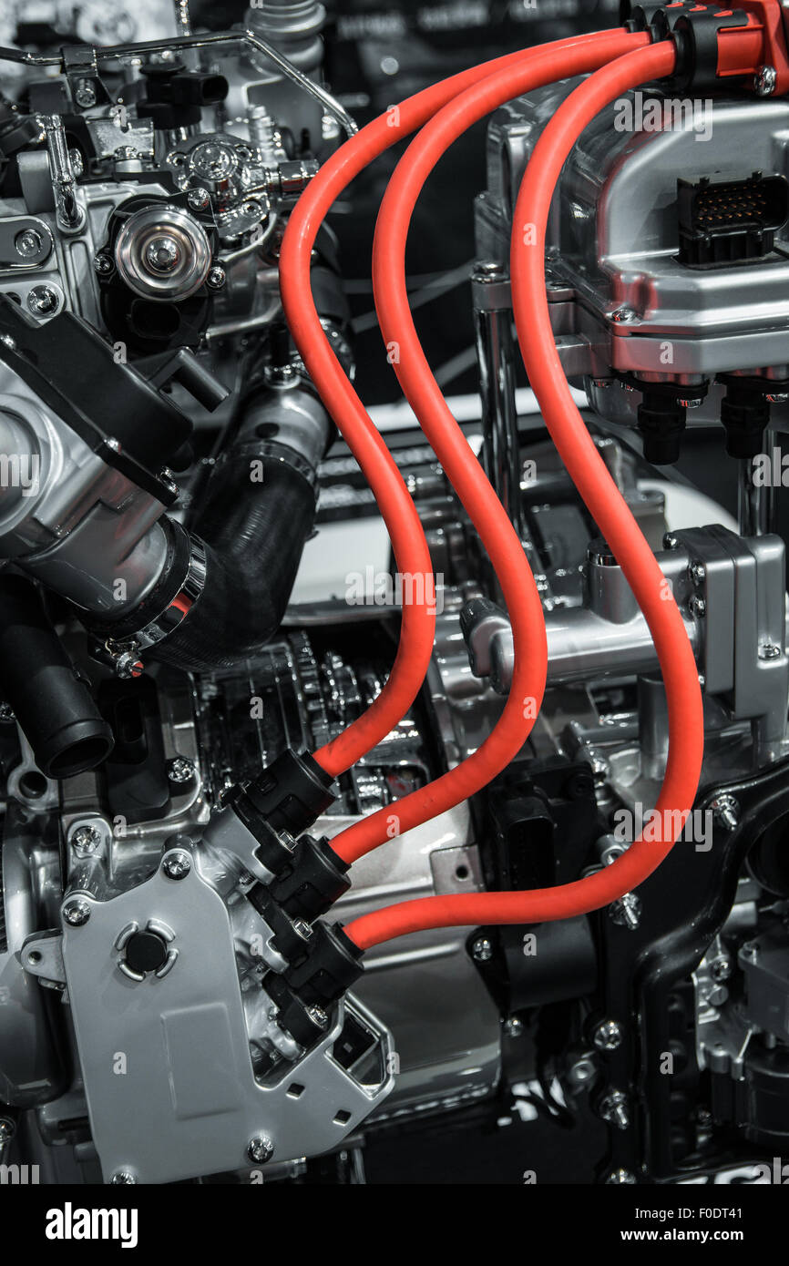 Car engine valve hi-res stock photography and images - Alamy