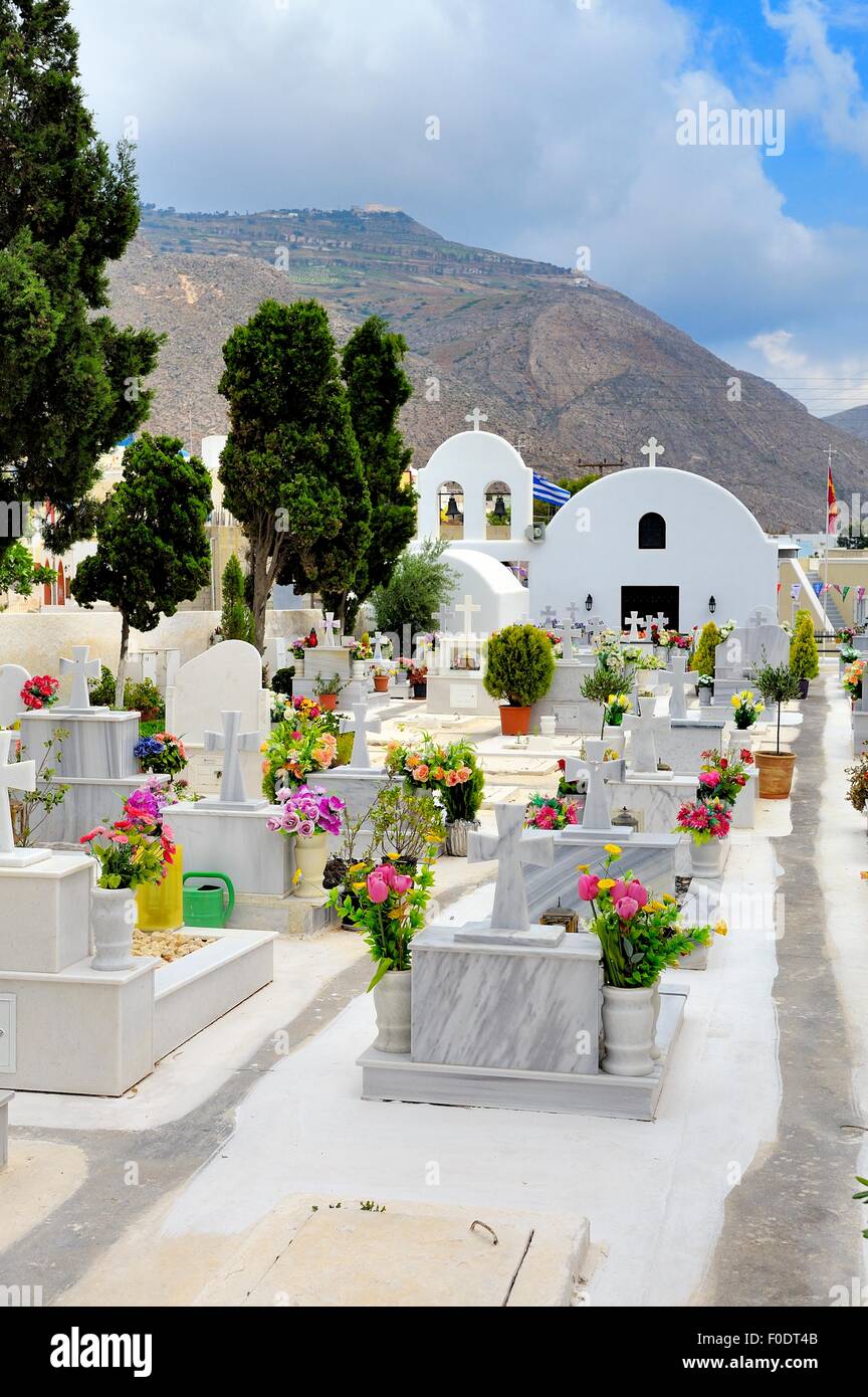 Greek orthodox graveyard cemetery hi-res stock photography and images ...