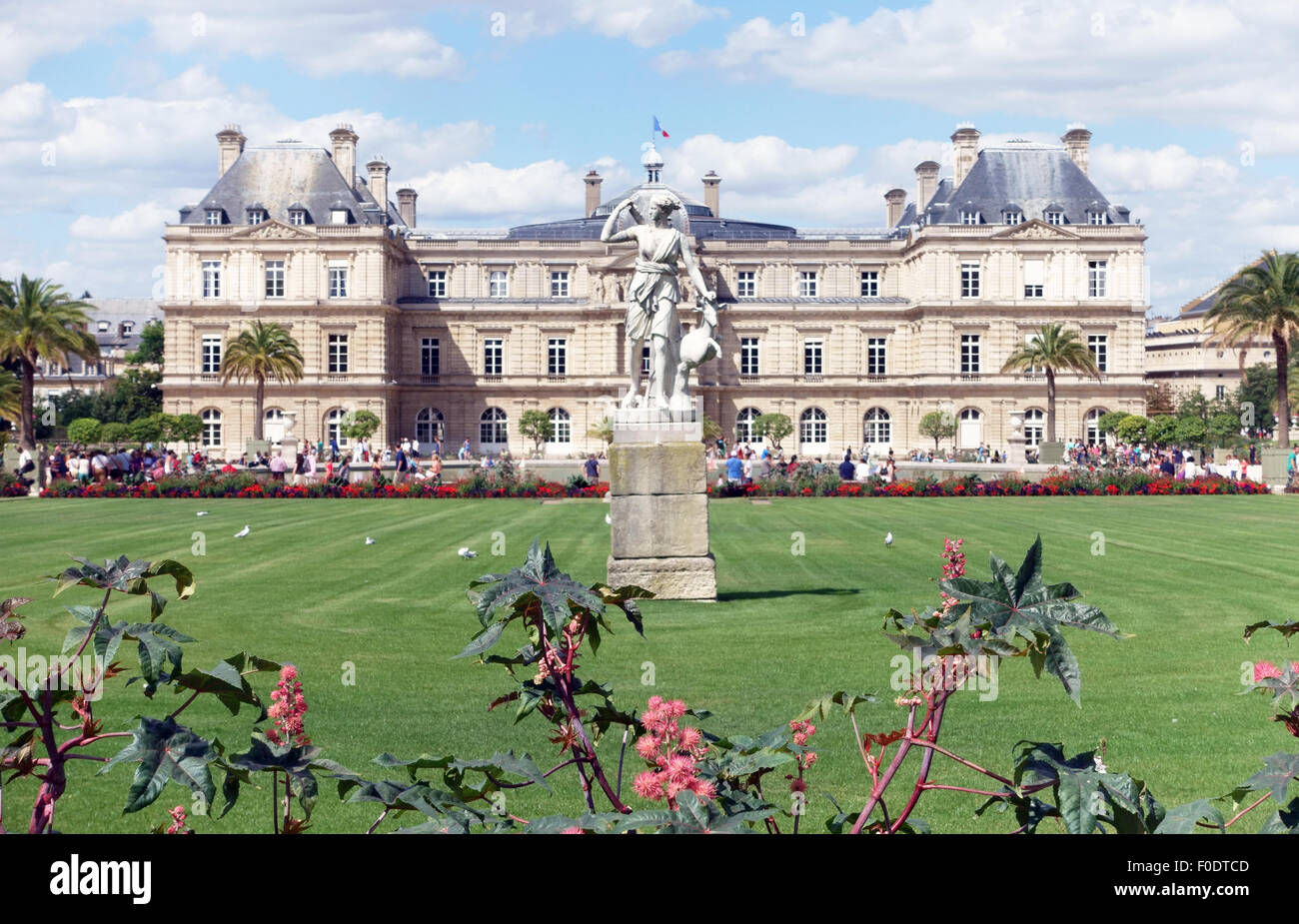 Palais du Luxembourg in Jardin du Luxembourg, Paris, France Stock Photo ...