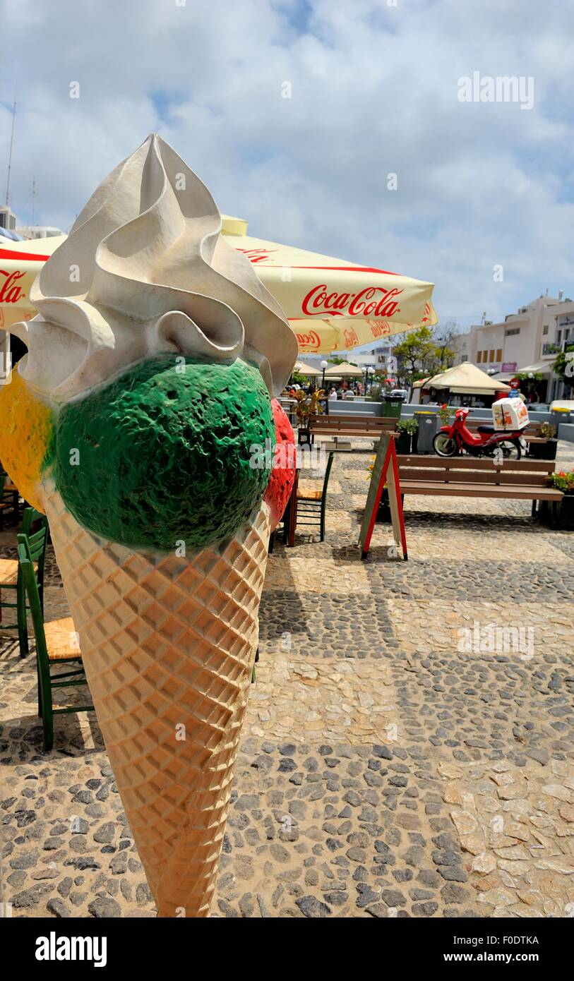 Giant Ice Cream Cone Restaurant at Isaac Oppen blog