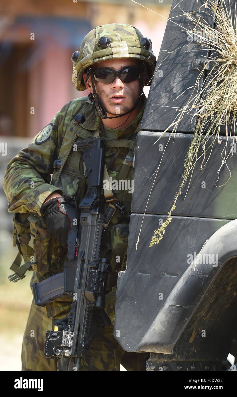 Soldier from joint task hi-res stock photography and images - Alamy