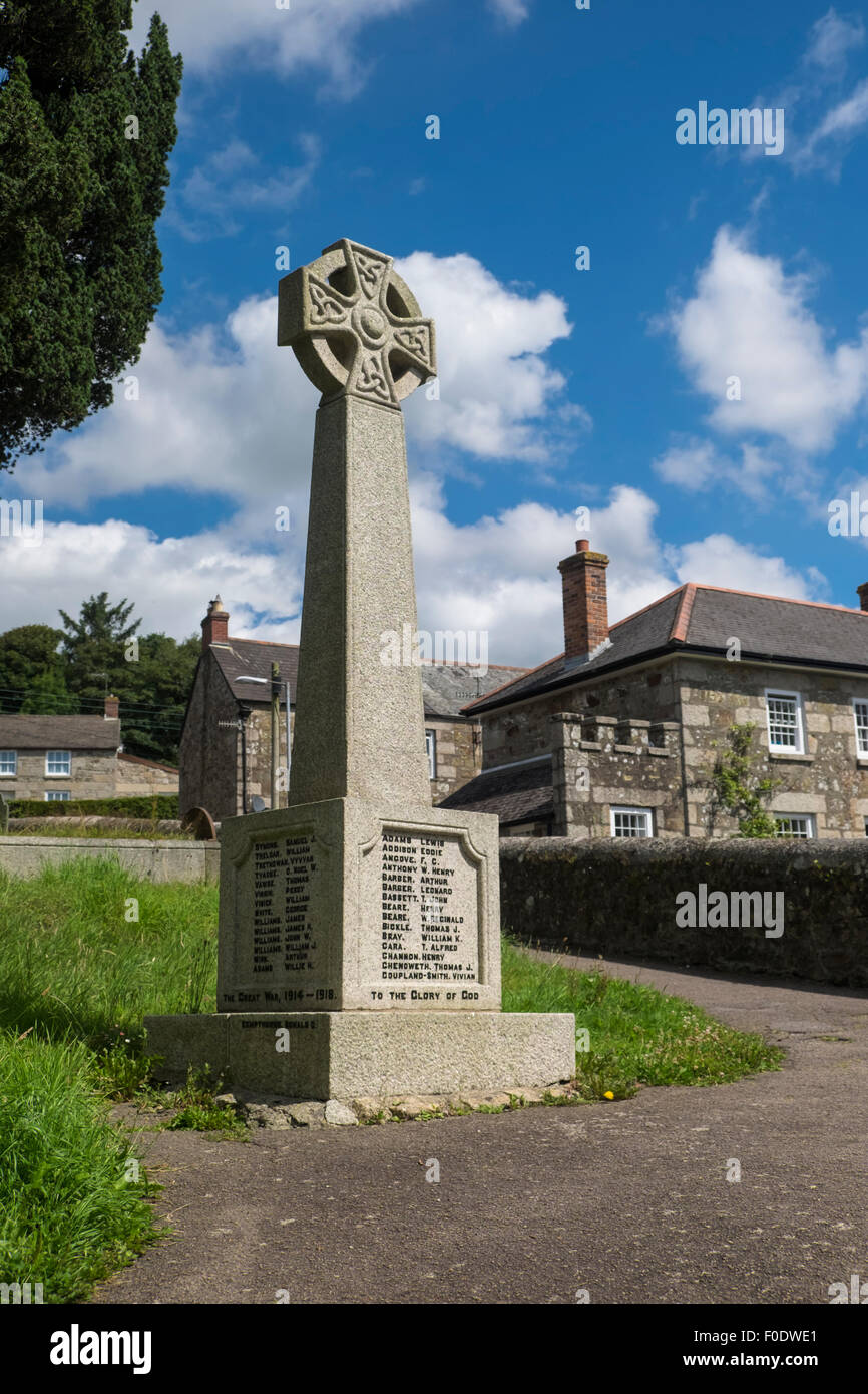 St michaels church helston cornwall hi-res stock photography and images ...