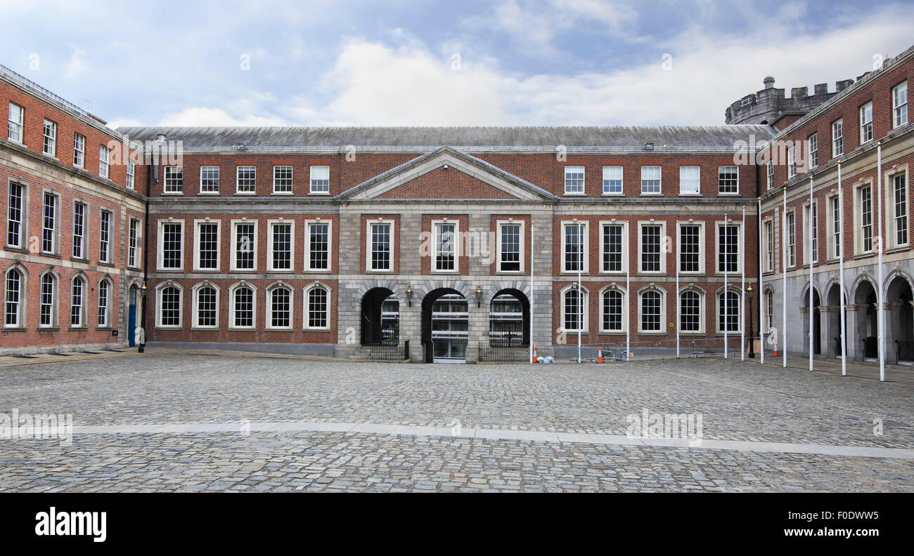 Upper Yard of Dublin Castle Stock Photo - Alamy