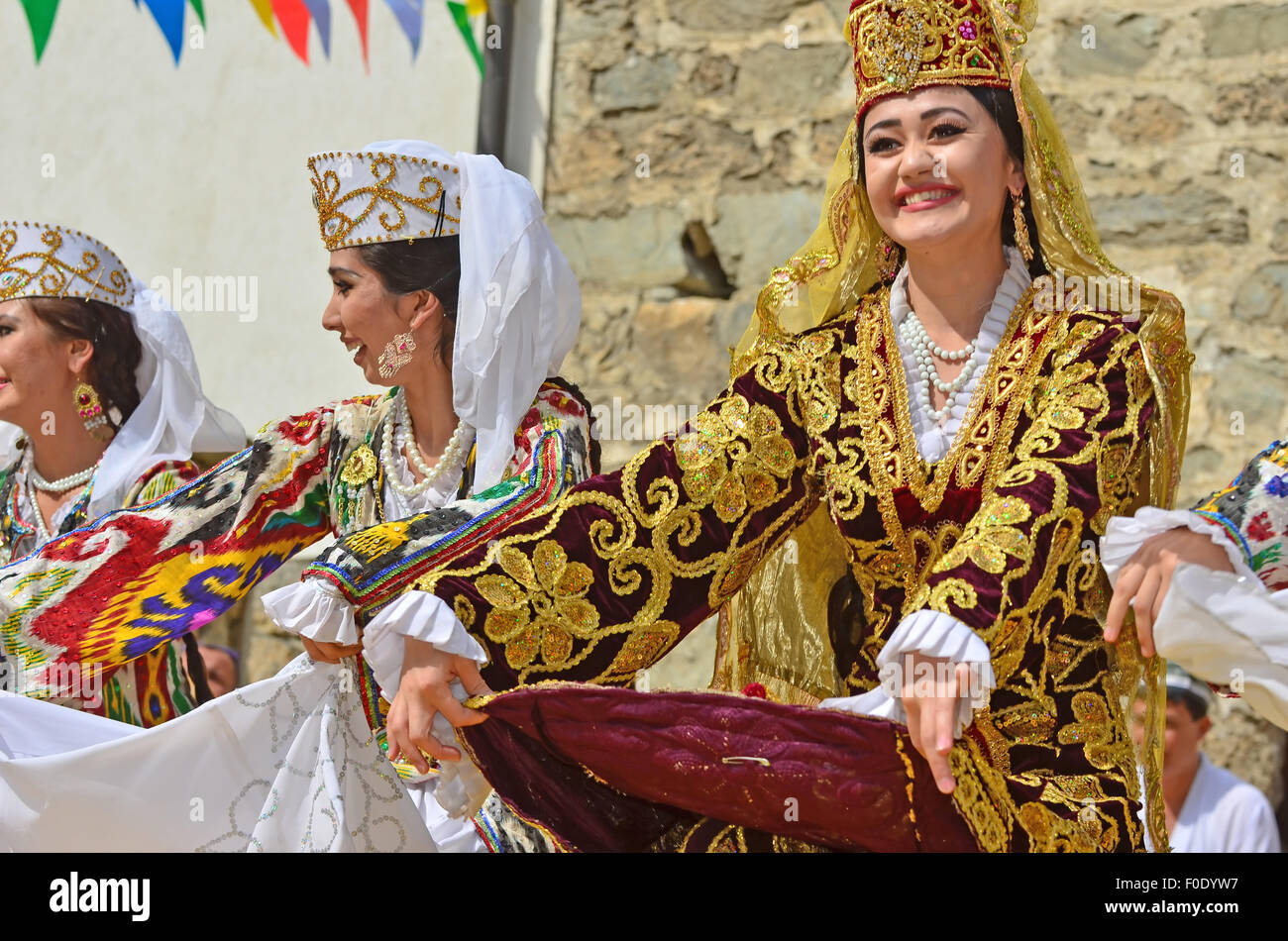 Turkish dancers from Bozdaglar performing at the CIME festival in ...