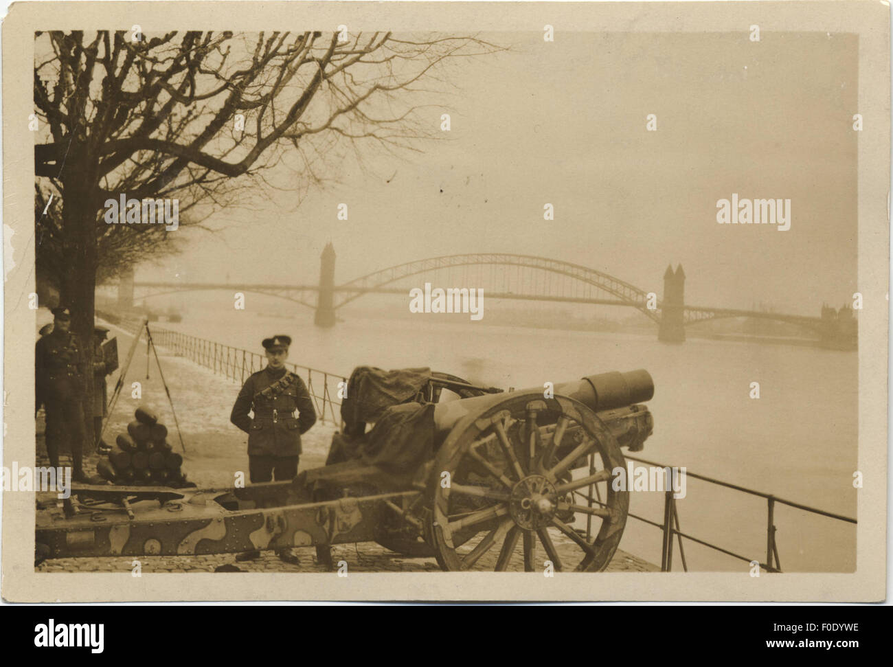 6 inch howitzer hi-res stock photography and images - Alamy