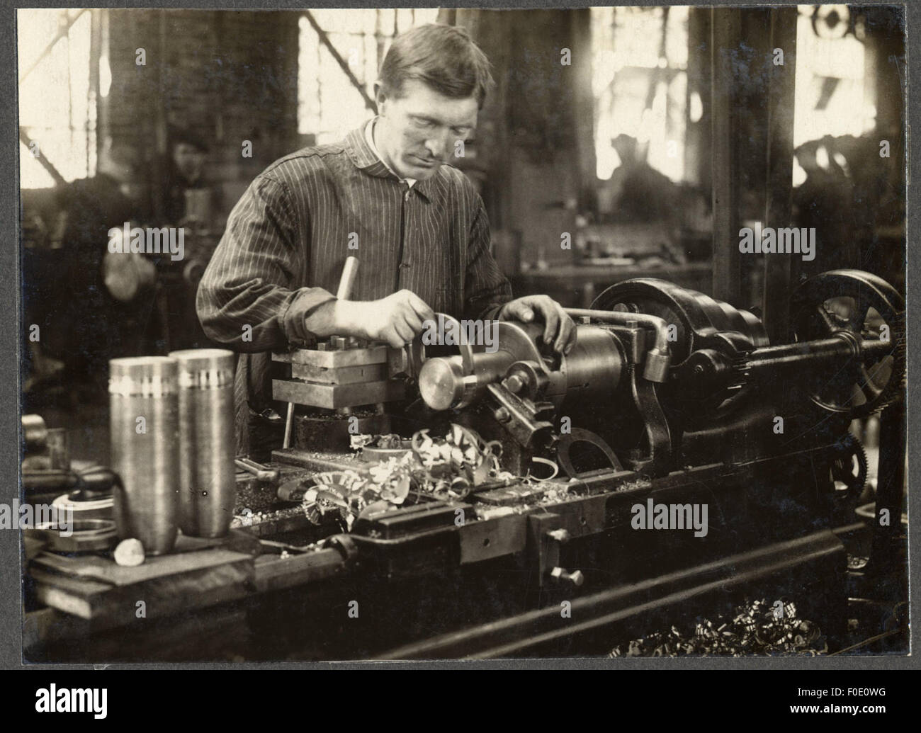 Shell manufacturing hi-res stock photography and images - Alamy