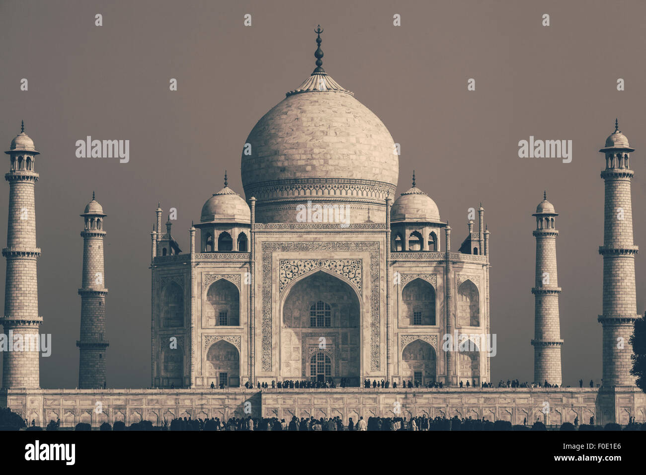 Taj mahal wallpaper hi-res stock photography and images - Alamy