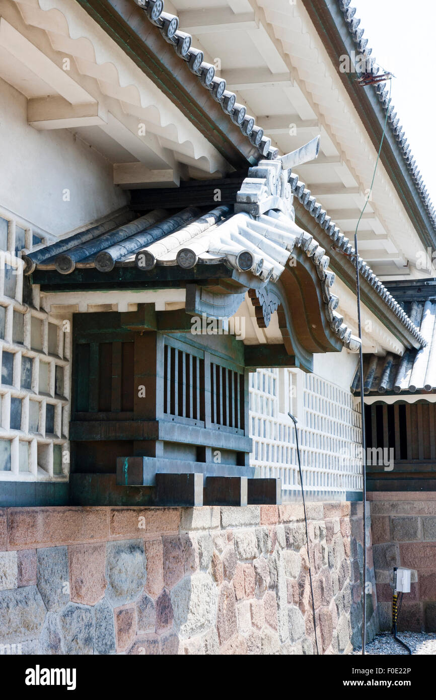 Japan, Kanazawa castle. The Sanjukken Nagaya storehouse. Detail of a ...
