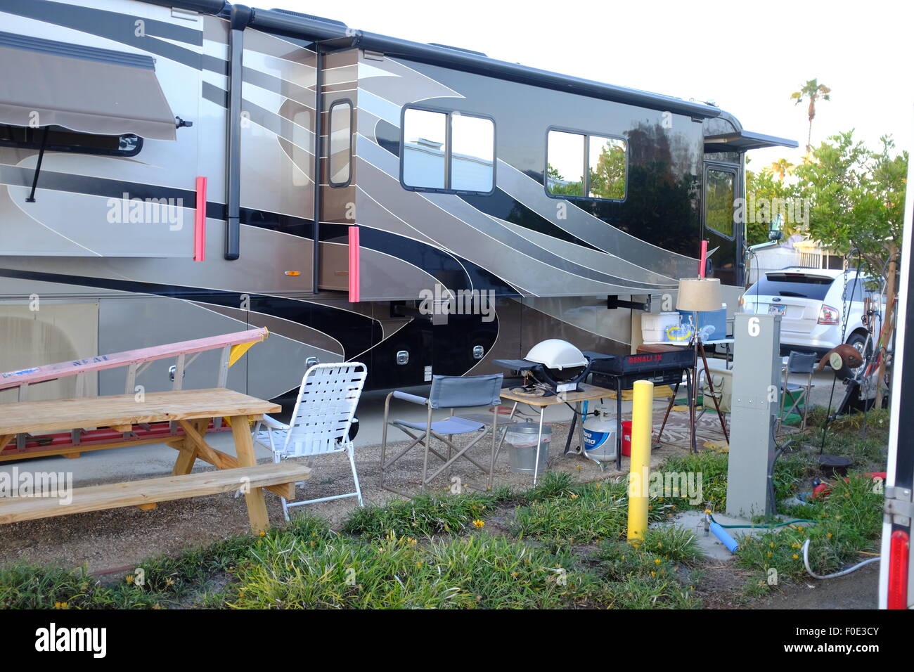 Rainbow trailer park hi-res stock photography and images - Alamy