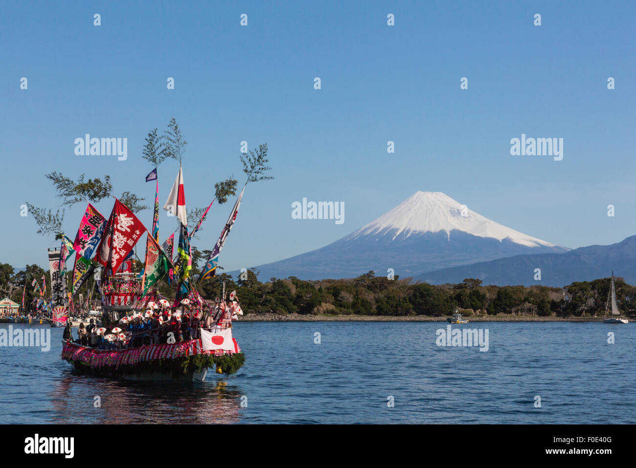 Fish boat and Mt. Fuji in Japan Stock Photo - Alamy