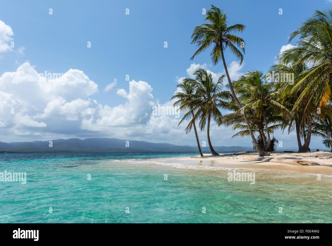 San Blas Islands Stock Photos & San Blas Islands Stock Images - Alamy