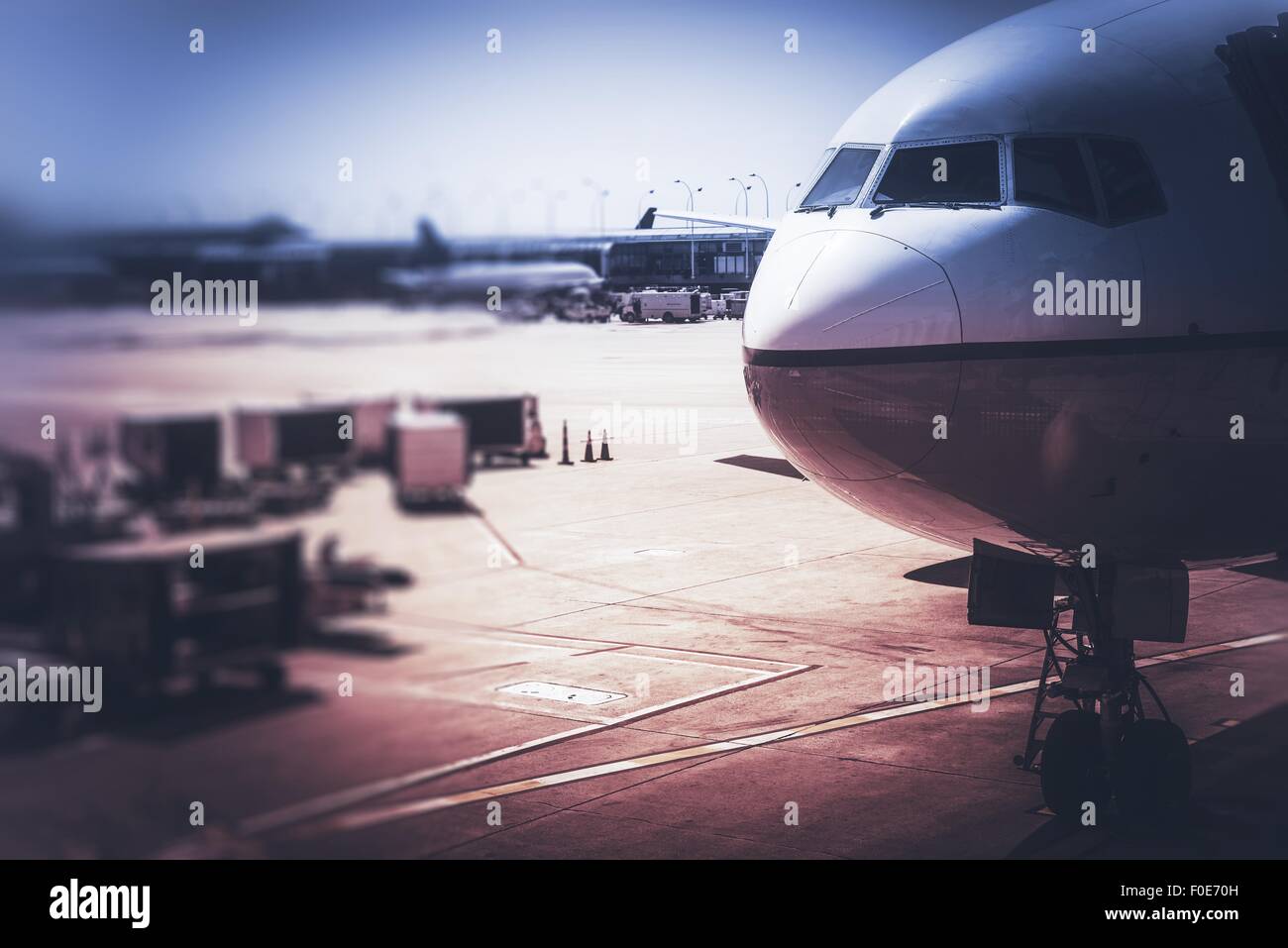 Air transportation hi-res stock photography and images - Alamy