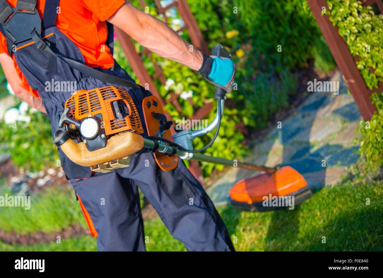 Shoulder mower hi-res stock photography and images - Alamy