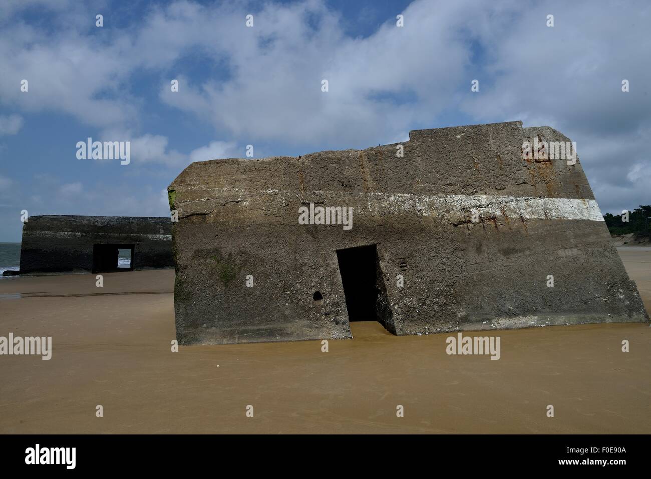 Ww2 bunker deutschland hi-res stock photography and images - Alamy