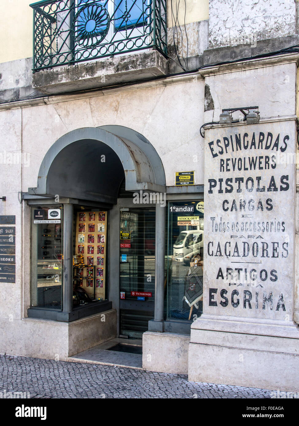 Unusual shop hi-res stock photography and images - Alamy