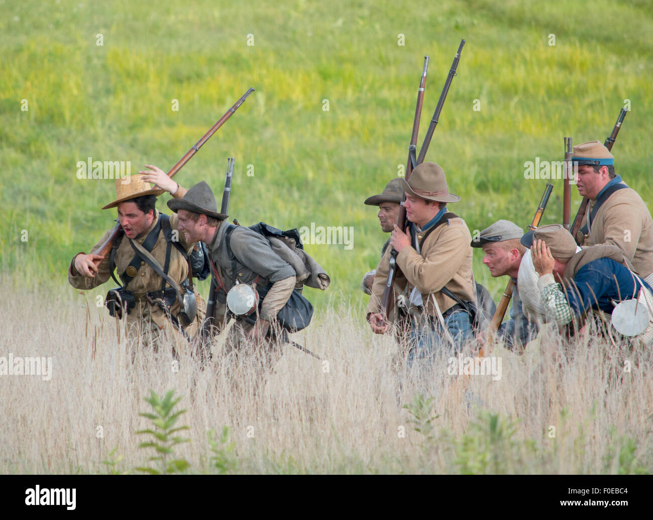 Gettysburg Confederate Army marching through fields Stock Photo - Alamy