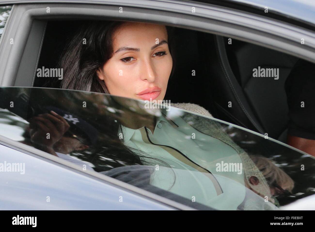 Reggie Bush and Lilit Avagyan leave Il Pastaio restaurant after lunch ...