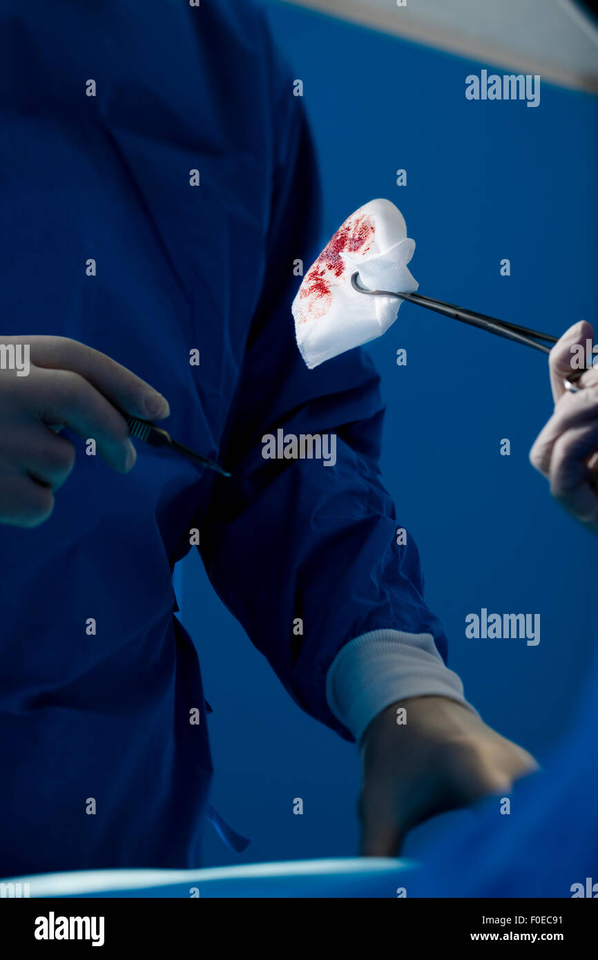 Operation pliers hi-res stock photography and images - Alamy